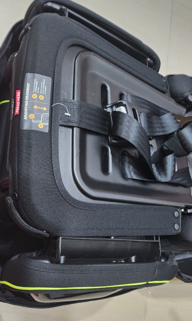 Hamilton cabrio foldable car seat, Babies & Kids, Going Out, Car Seats ...