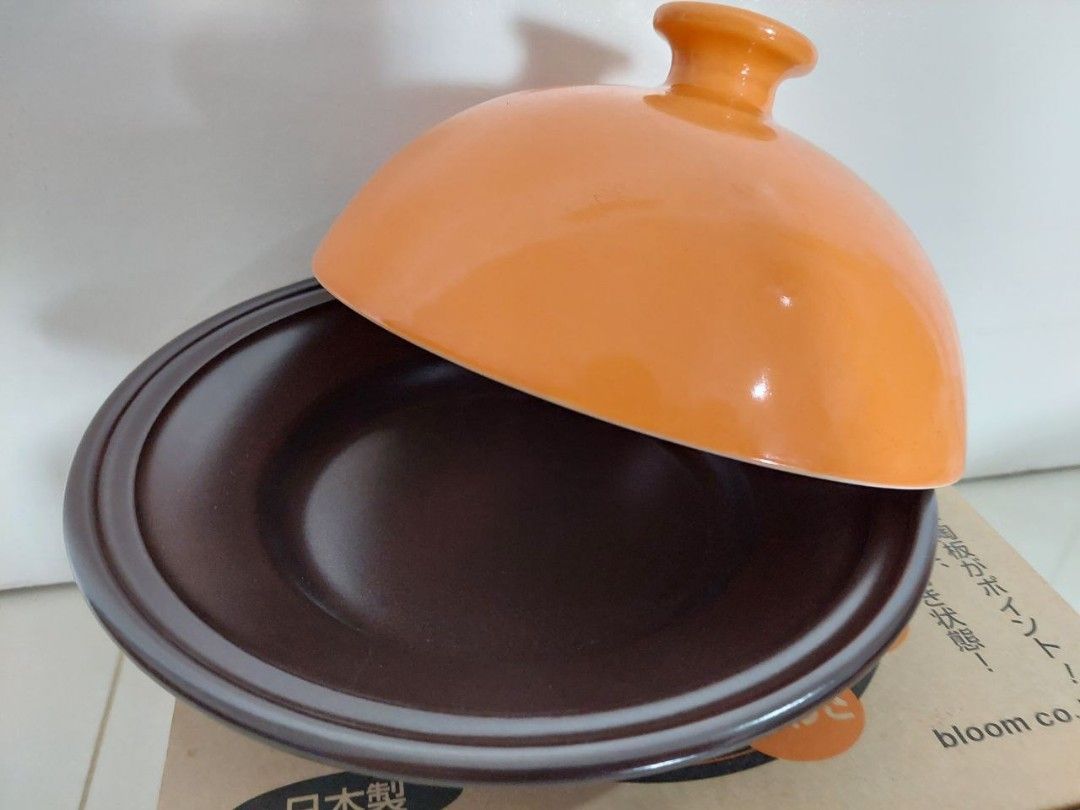 Heat cool Microwave pot (Orange color), TV & Home Appliances, Kitchen ...