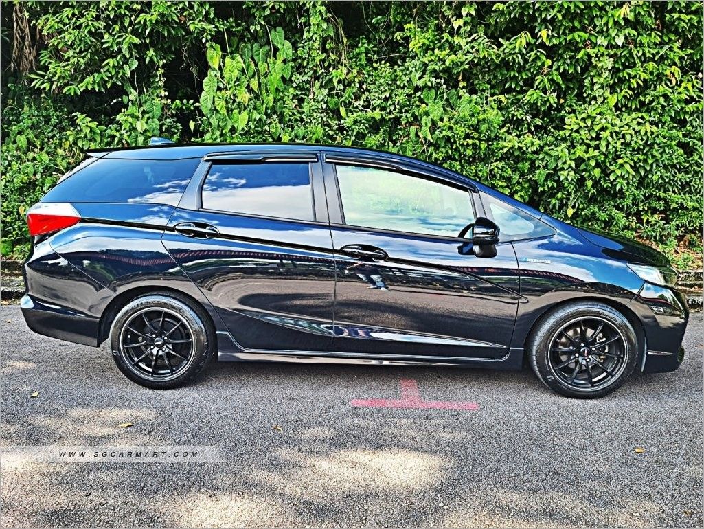 Honda Shuttle Hybrid 1.5 Honda Sensing (A), Cars, Used Cars on Carousell
