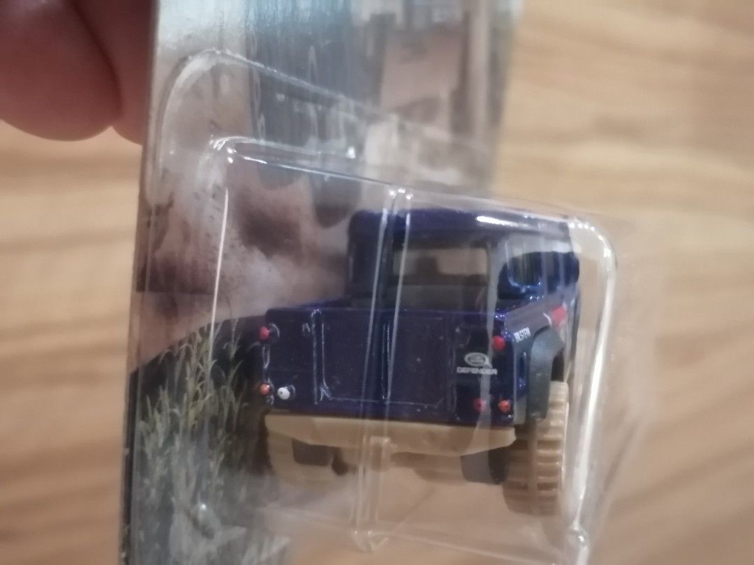Hot Wheels 2023 Mud Runners 4/5 '15 Land Rover Defender Double Cab ...