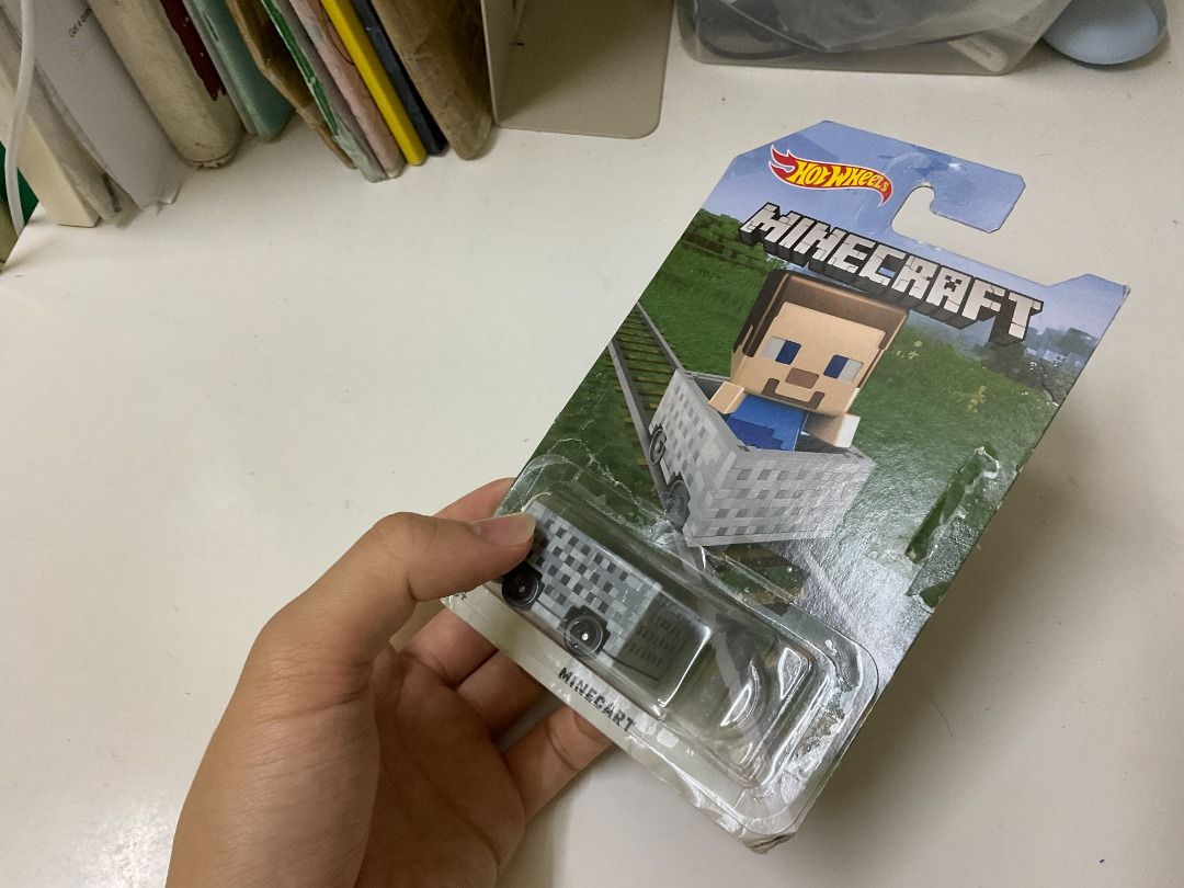 HotWheels x Minecraft Steve Minecart Special Edition Toy Car LOOSE ...