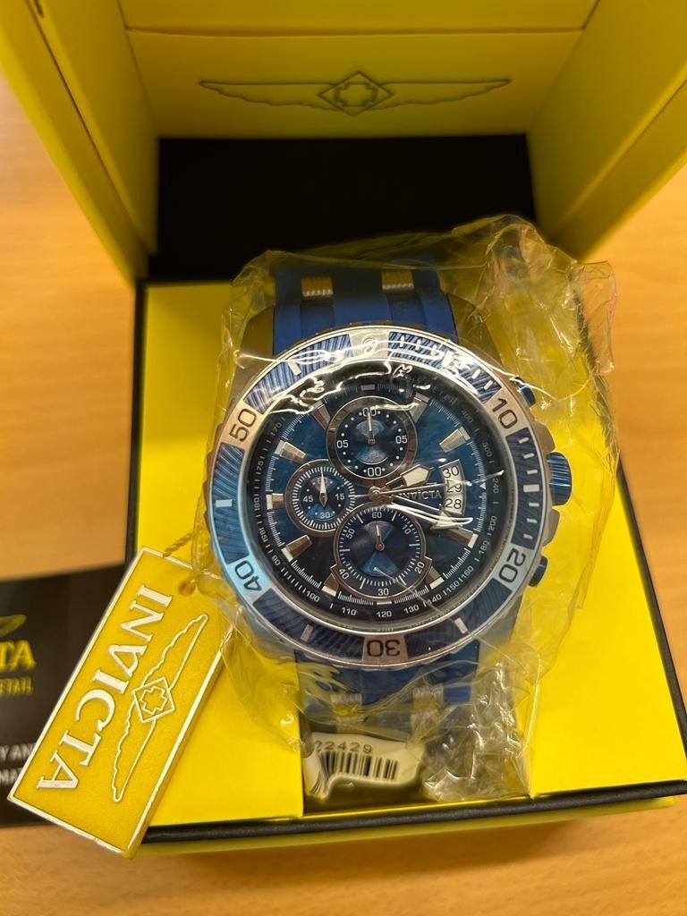 Invicta 22429 Men's Pro Diver Scuba Blue Dial Blue Silicone Chronograph ...