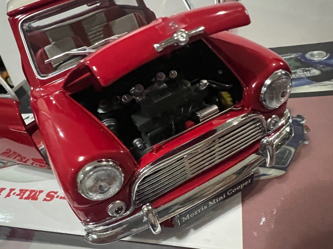Kyosho 1:18 scale Mini Cooper Morris diecast toy car hotwheels, Hobbies ...