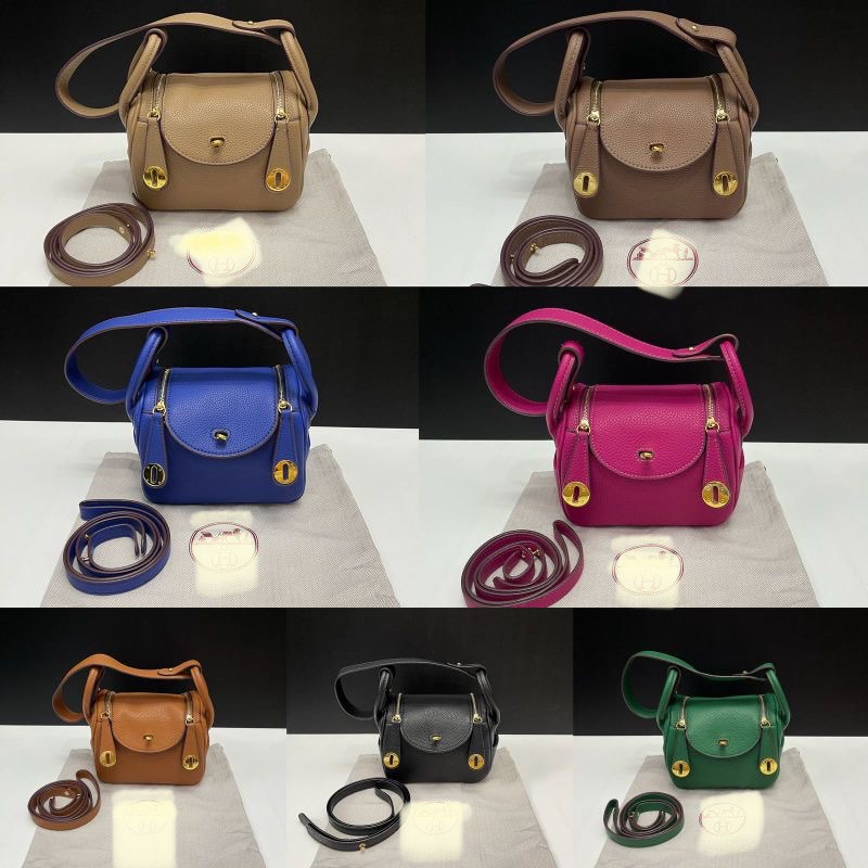 Landy Cute Slingbag, Olshop Fashion, Olshop Wanita di Carousell