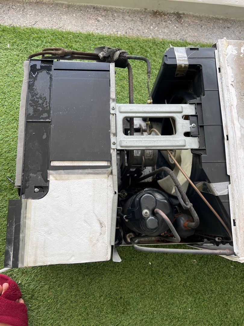LG 1Hp non inverter, TV & Home Appliances, Air Conditioning and Heating ...