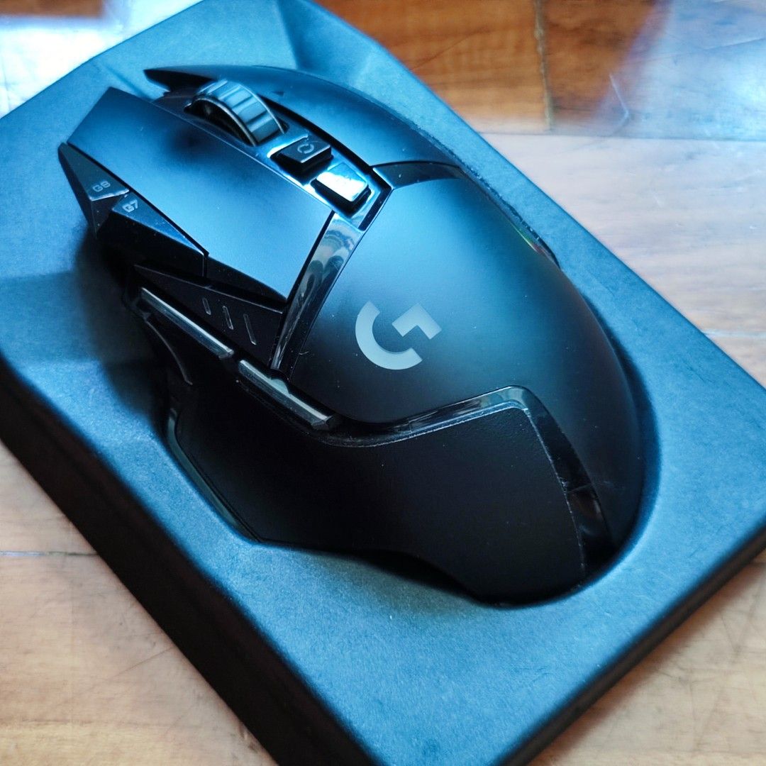 Logitech G502 Lightspeed Wireless Mouse + Multiple Accessories ...