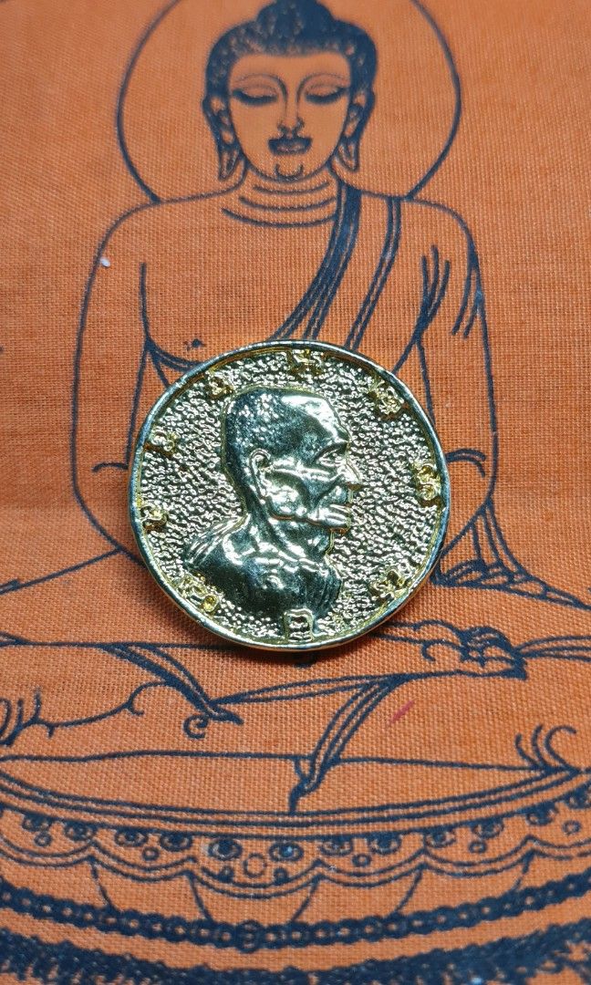 LP Seng, Wat Bang Na , Pathum Province, behind Hanuman , alloy coin ...