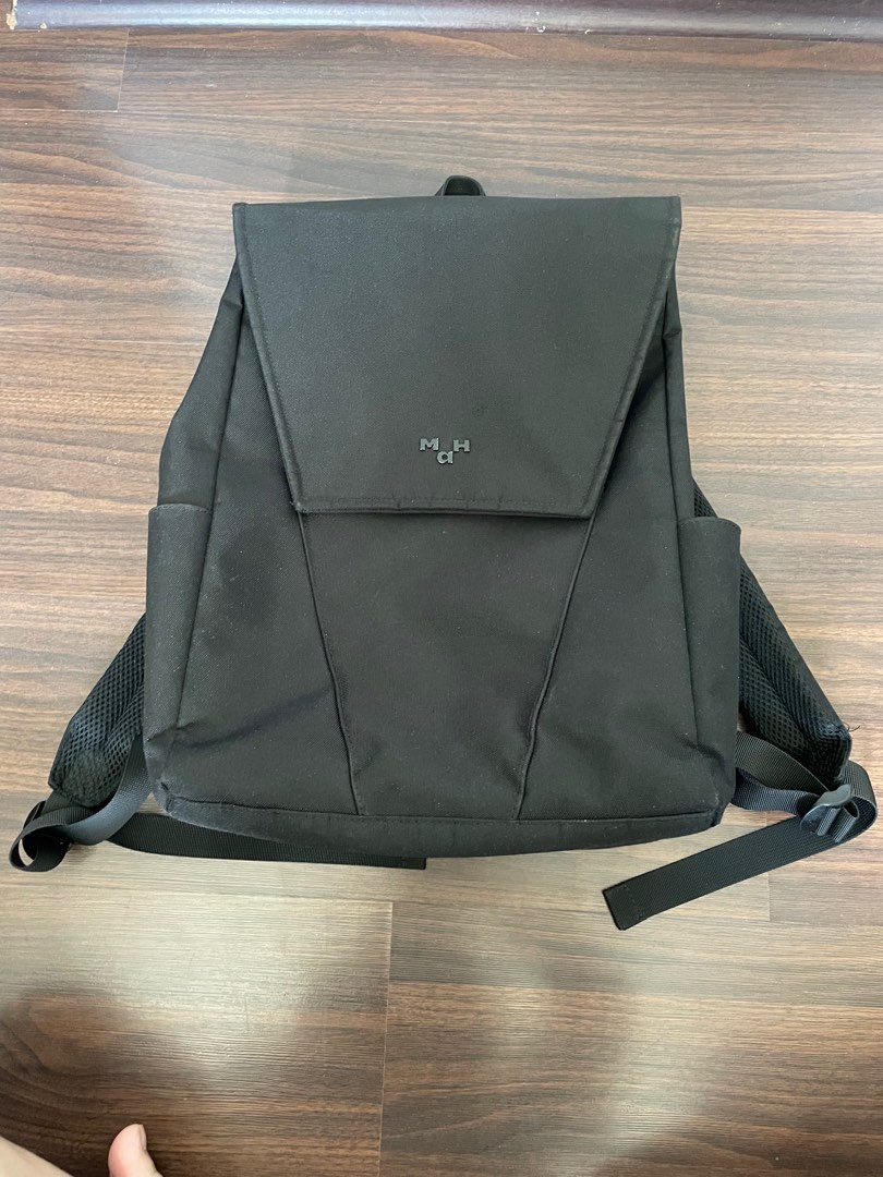 Mah backpack 15.6 inch laptop black, Men's Fashion, Bags, Backpacks on ...