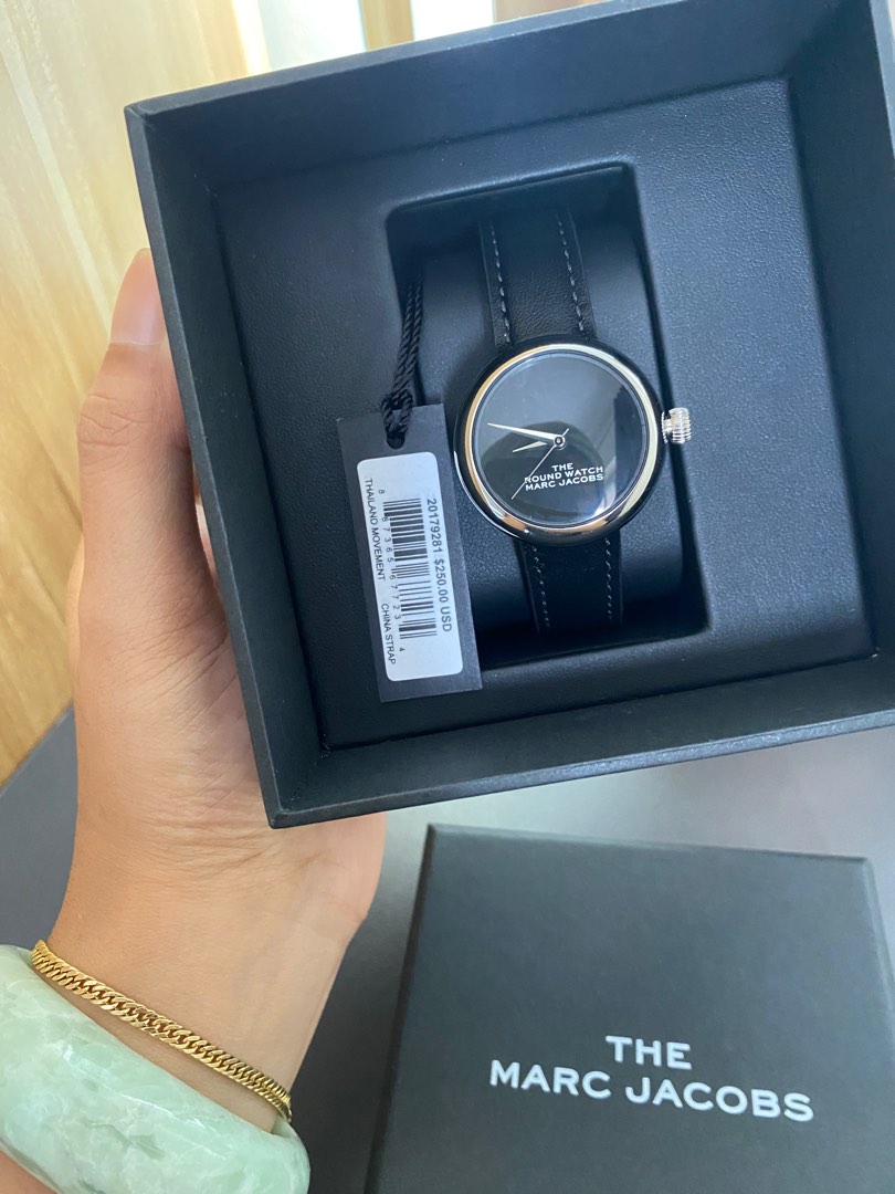 Marc Jacobs The Round Watch on Carousell