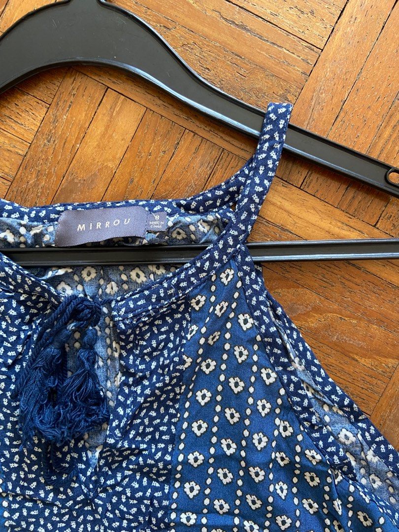 Mirrou Blue Top, Women's Fashion, Tops, Sleeveless on Carousell