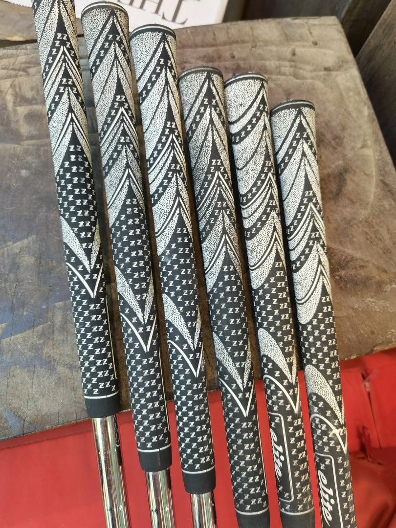 Mizuno Jpx 921/919 HM Pro irons, Sports Equipment, Sports & Games, Golf ...