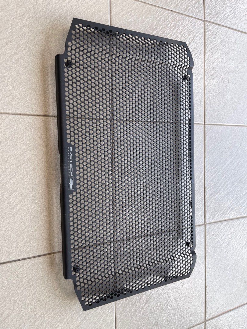 MT09 / MT-09 / MT09SP Evotech radiator guard, Motorcycles, Motorcycle ...