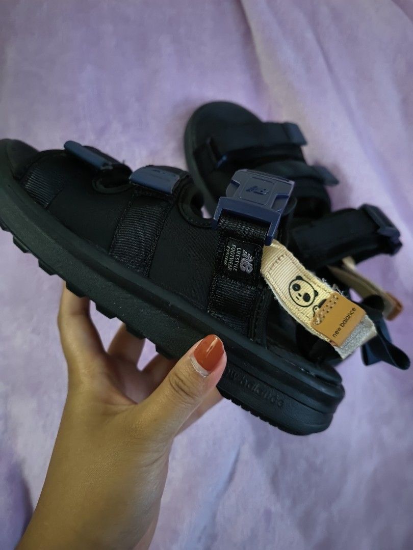 New Balance Sandals, Women's Fashion, Footwear, Sandals on Carousell