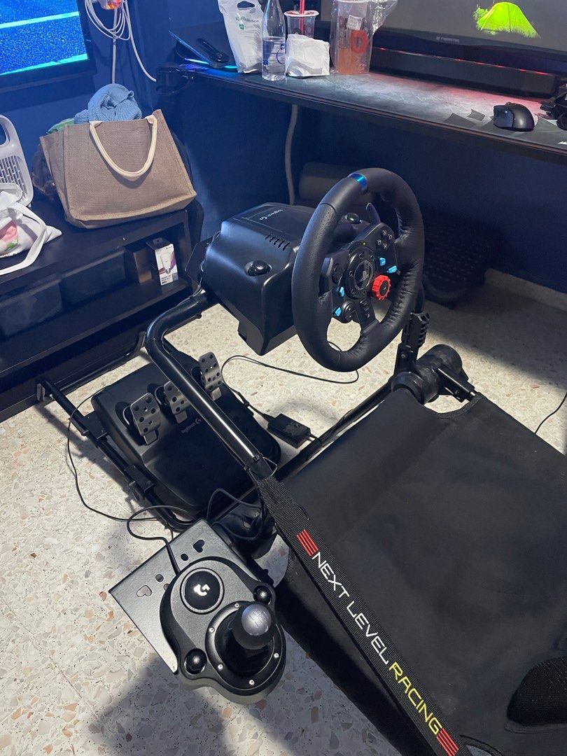 Next Level Racing Sim Chair + Logitech G29 + Shifter, Video Gaming ...
