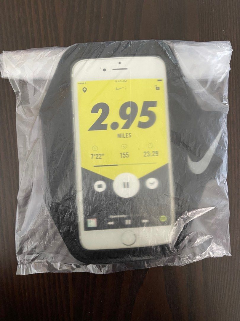 Nike Running Phone Armband / Black Colour, Sports Equipment, Other ...