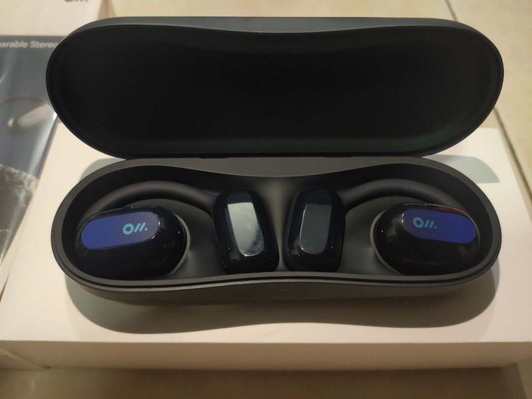 Oladance Wearable Stereo (Navy Blue), Audio, Earphones on Carousell