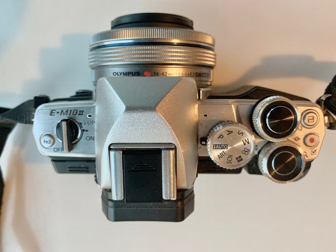 Olympus OMD EM10 Mark II in good condition, Photography, Cameras on ...