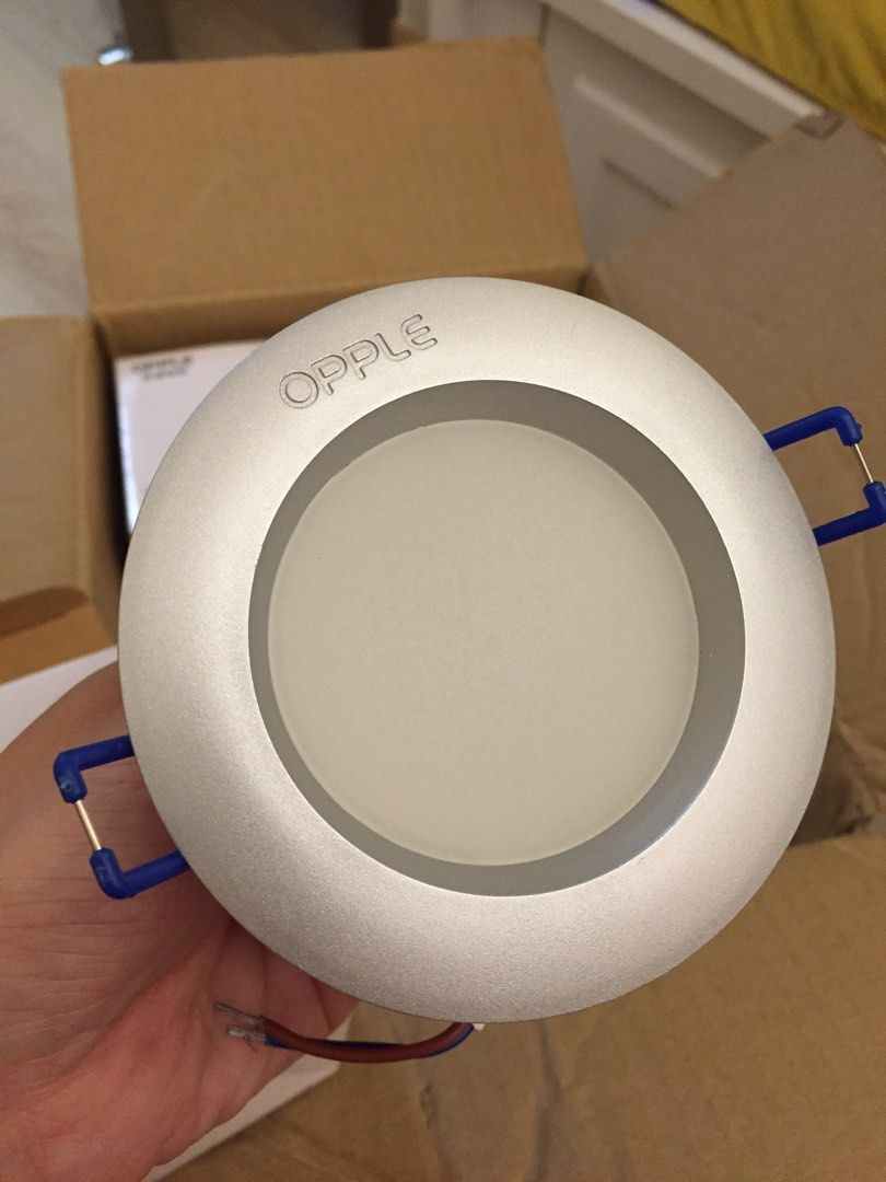 Opple LED Ceiling Spot Lights, 傢俬＆家居, 燈飾及風扇, 燈飾 - Carousell