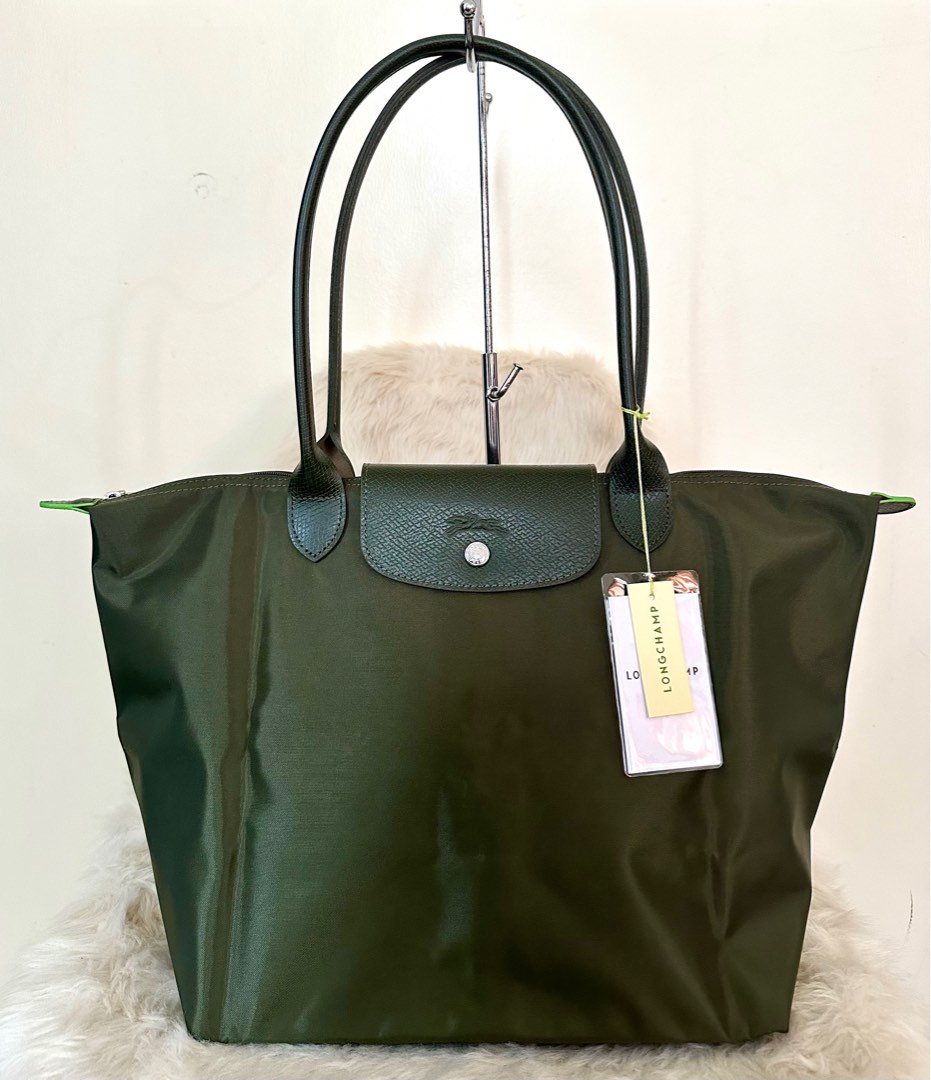 Original longchamp club large long handle in forest green, Luxury, Bags ...