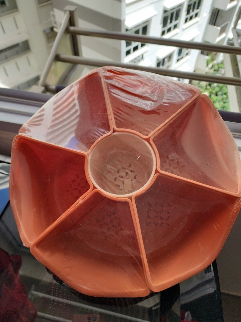 Rotable Food Serining Container, Furniture & Home Living, Bathroom ...