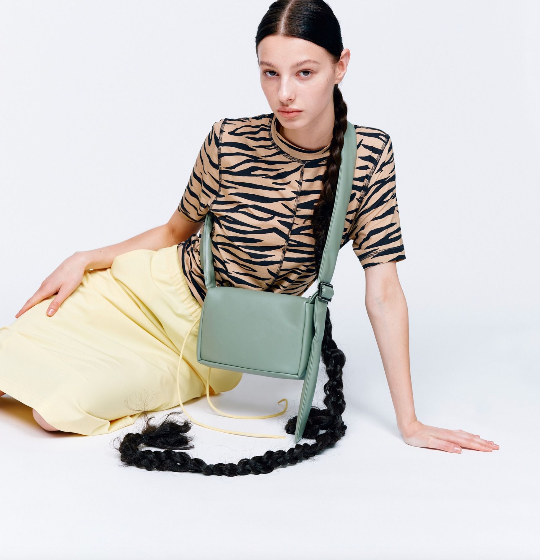 Samoh Ondoh, Luxury, Bags & Wallets on Carousell