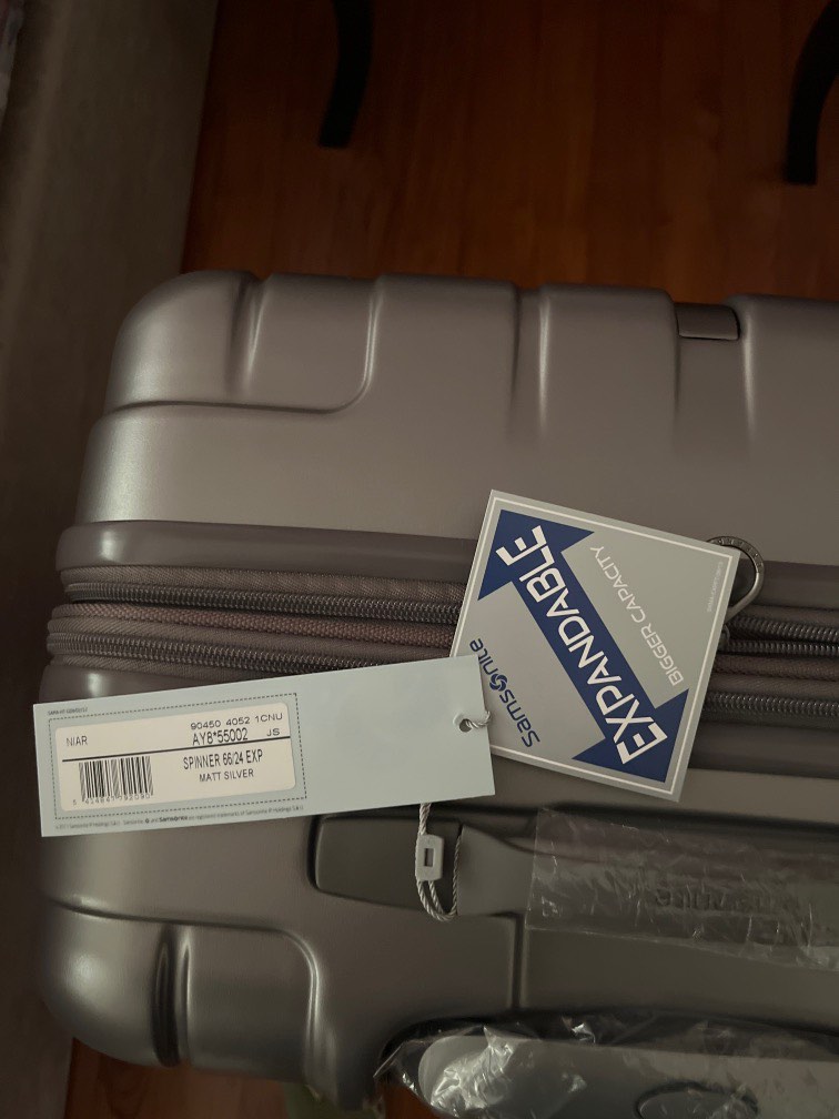 SAMSONITE NIAR SPINNER 66/24 expandable matte silver, Hobbies & Toys ...