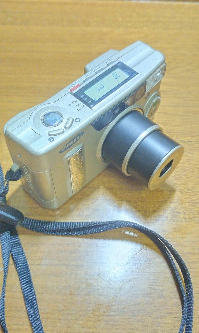 SAMSUNG VEGA 70D CAMERA FILM VINTAGE, Photography, Cameras on Carousell