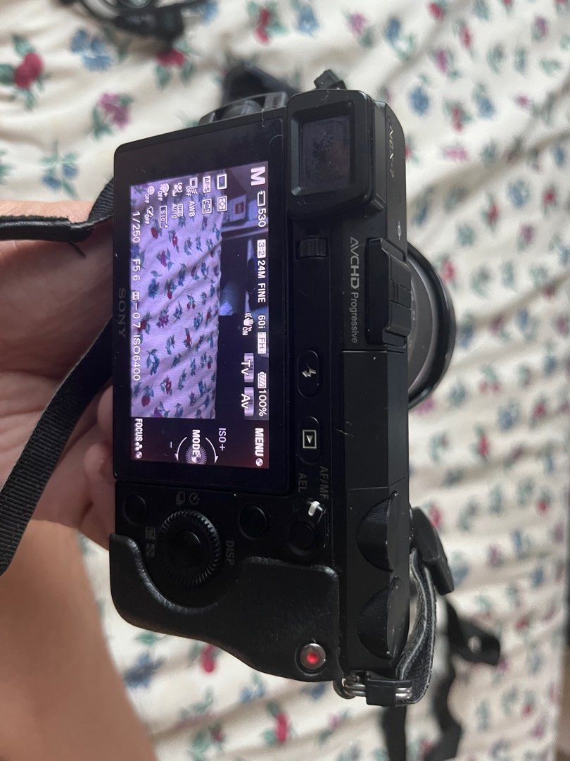 Sony alpha nex 7, Photography, Cameras on Carousell