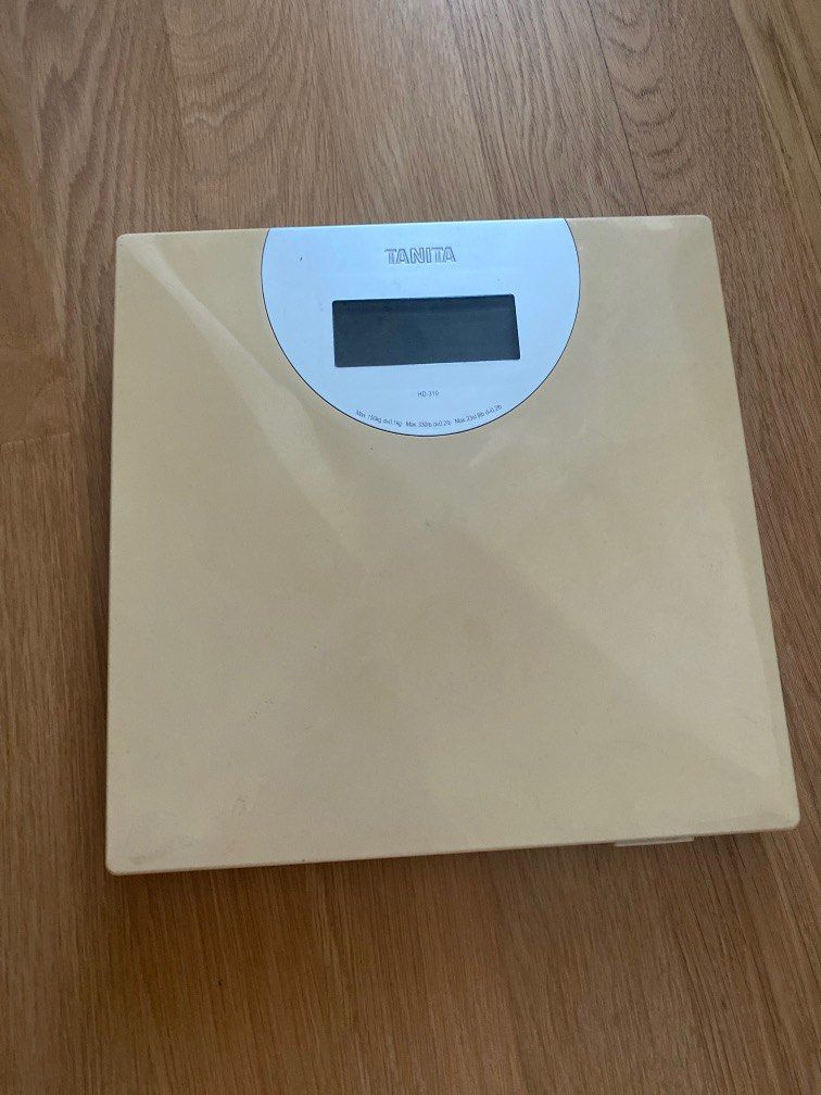 Tanita digital scale, Health & Nutrition, Health Monitors & Weighing ...