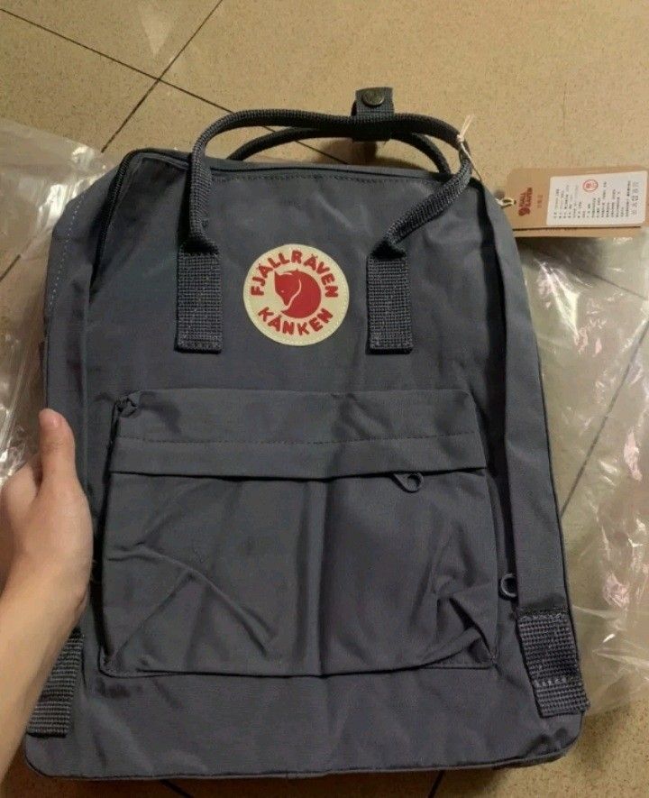UNISEX FJALL RAVEN KANKEN BACKPACK on Carousell