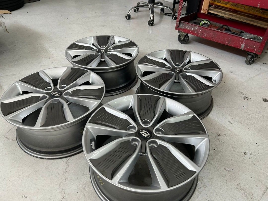 Used Original 17" Hyundai Rims Only, Car Accessories, Tyres & Rims on ...