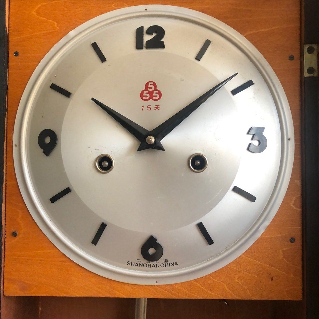 Vintage 555 Pendulum Clock, Furniture & Home Living, Home Decor, Clocks ...