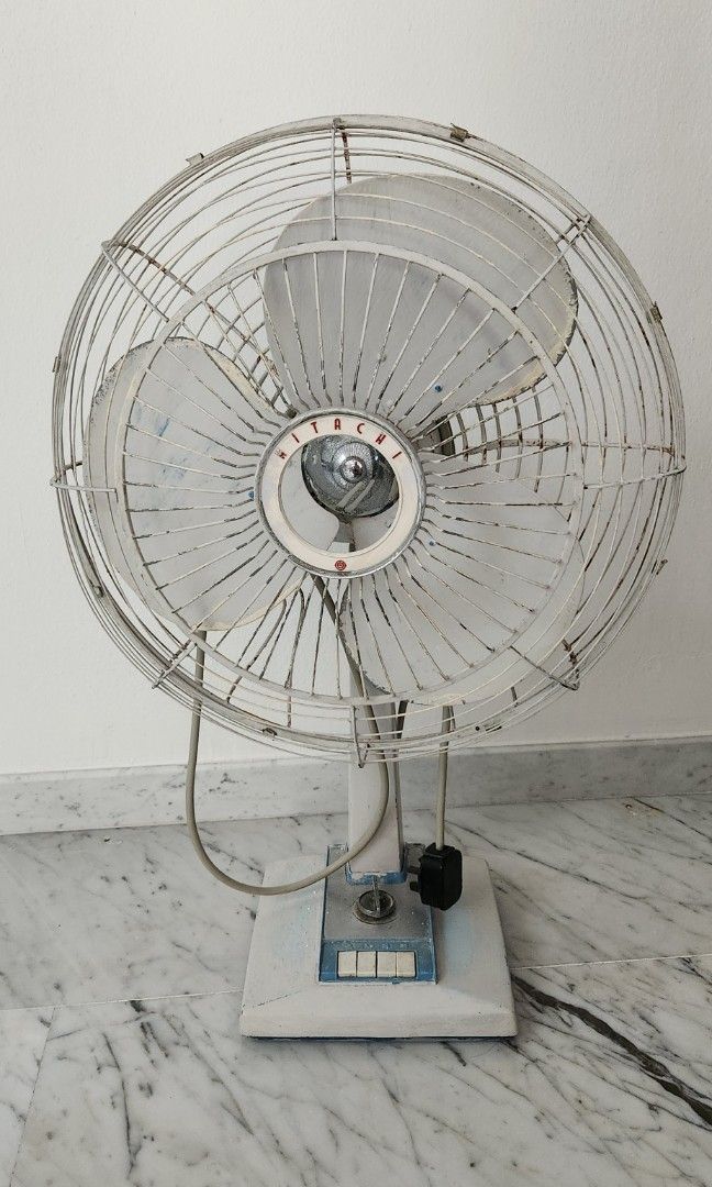 Vintage Hitachi Table Fan, Furniture & Home Living, Lighting & Fans ...
