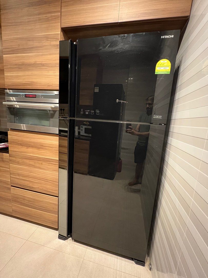 2 years old Hitachi 550L fridge, TV & Home Appliances, Kitchen ...