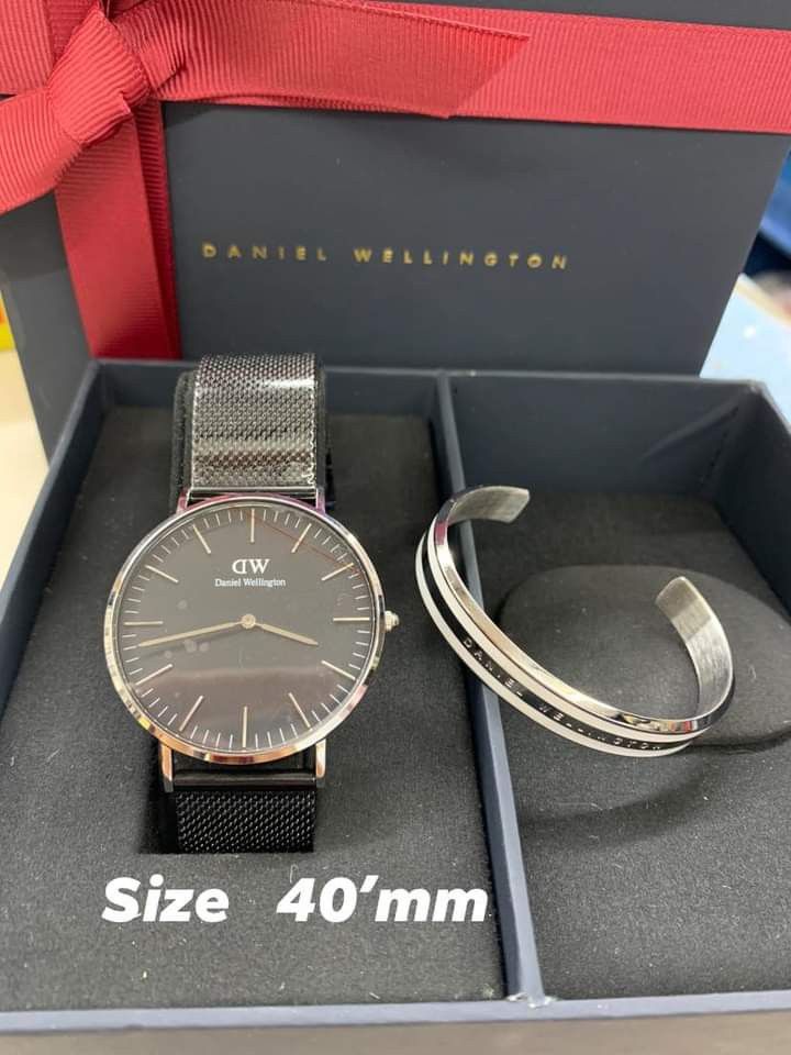 Authentic Daniel Wellington Set on Carousell