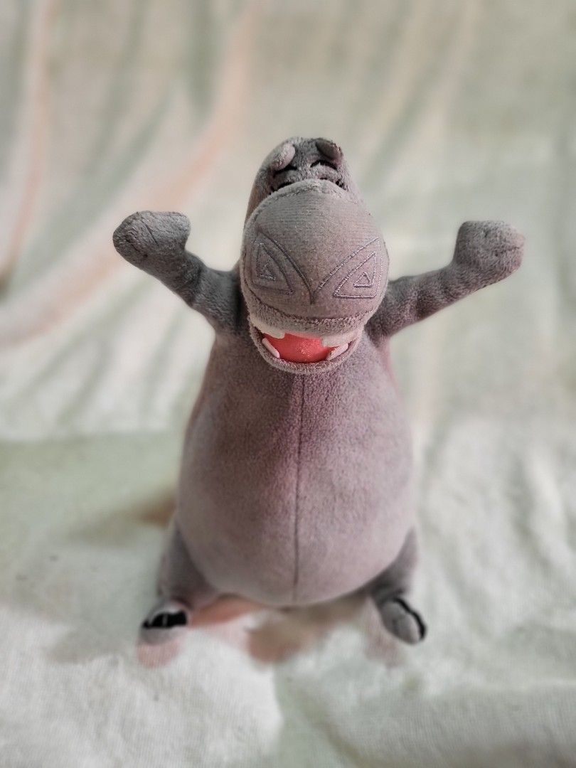 Authentic DreamWorks Madagascar Gloria the Hippopotamus Plush Soft Toy ...