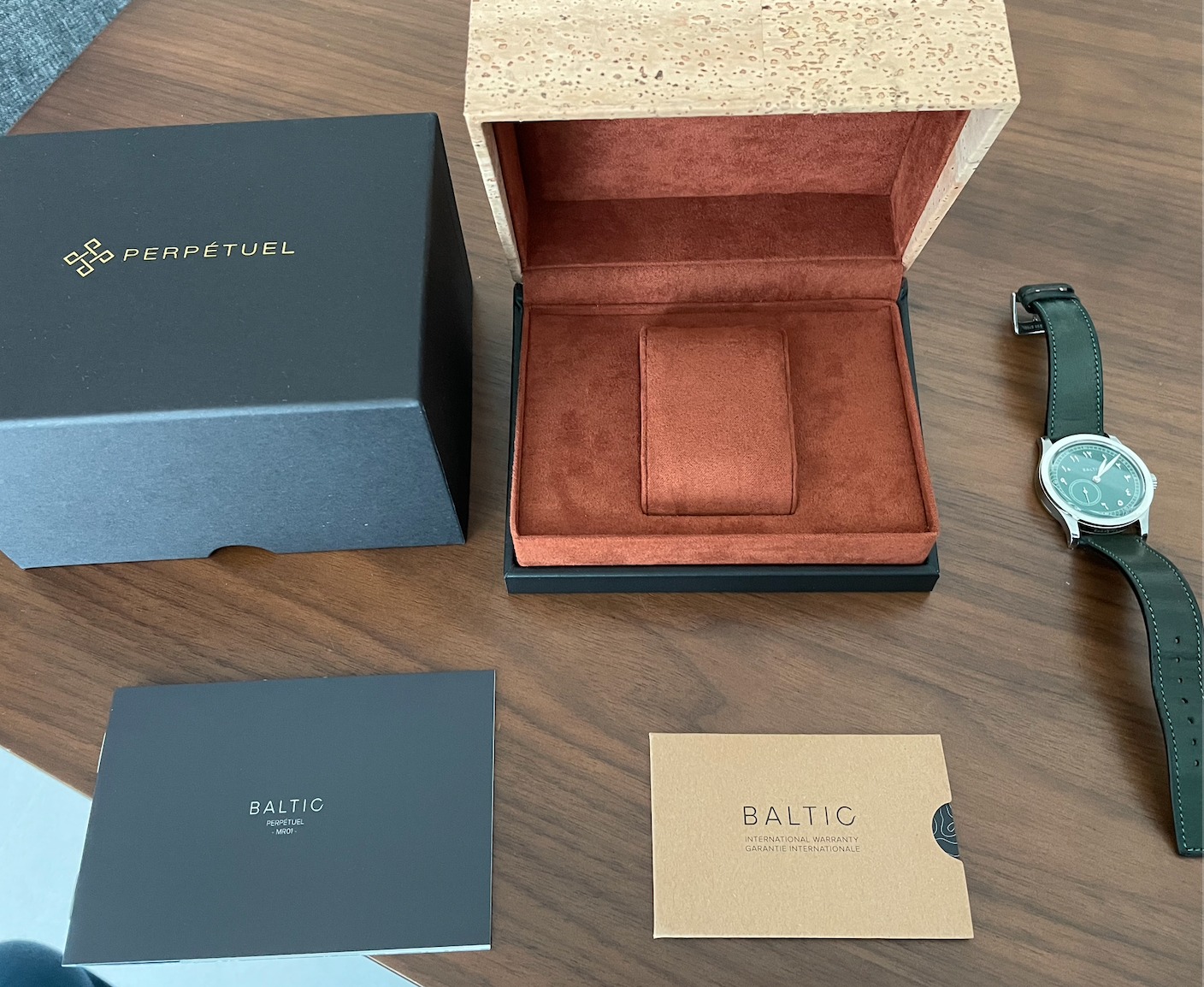 Baltic x Perpeteul Gallery - MR01 Limited Edition (Box & Papers ...