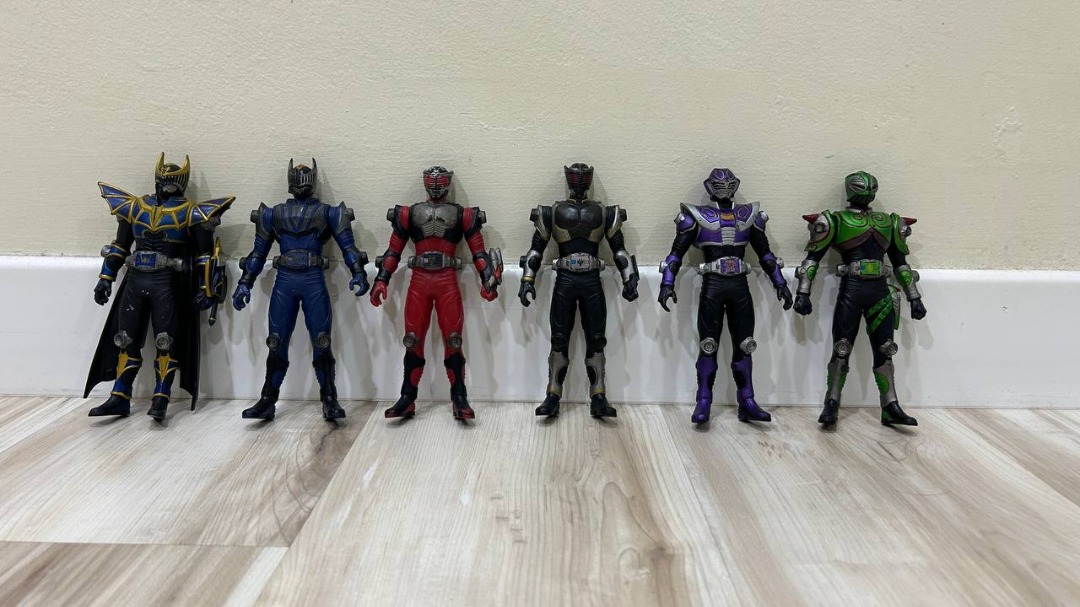 Bandai Kamen Rider Ryuki Figures, Hobbies & Toys, Toys & Games on Carousell