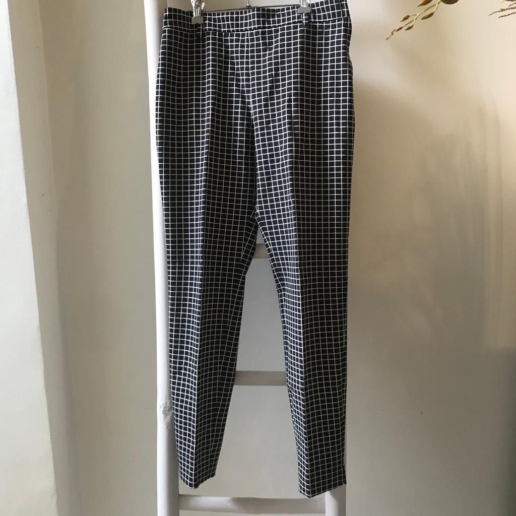 Black pants with white patterns, Women's Fashion, Bottoms, Other ...