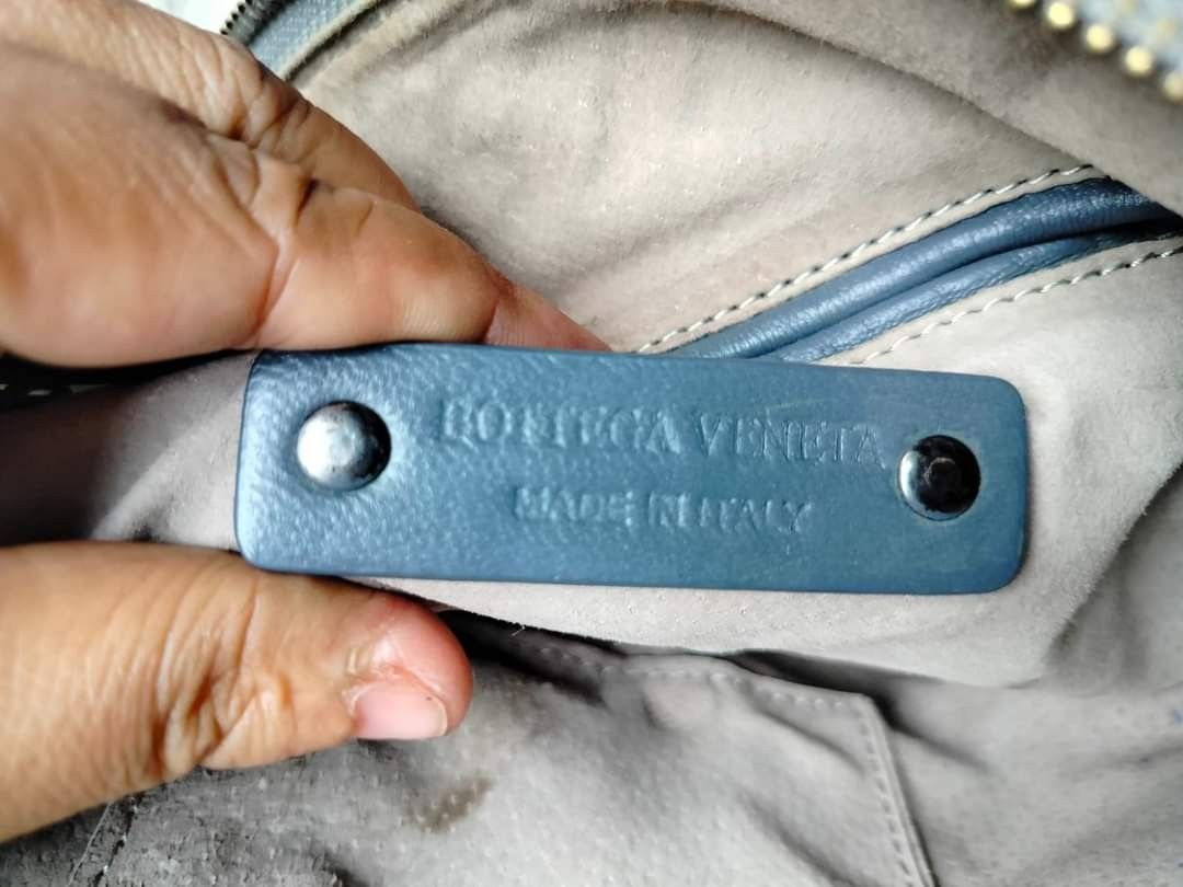 Bottega veneta on Carousell