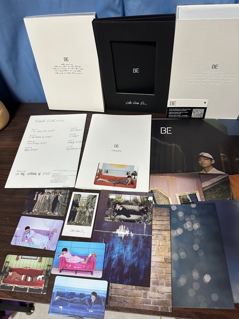 BTS BE ALBUM essential edition, Hobbies & Toys, Memorabilia ...