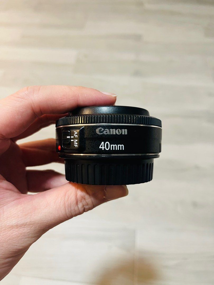 Canon EF 40mm f2.8 STM, Photography, Lens & Kits on Carousell