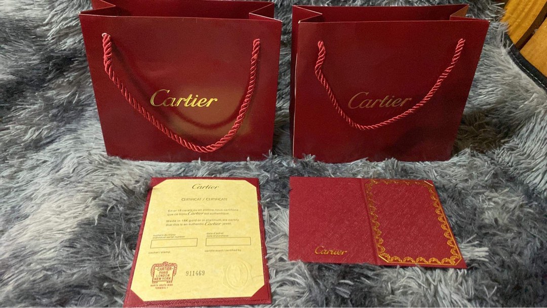 Cartier Paperbag Set (original) on Carousell