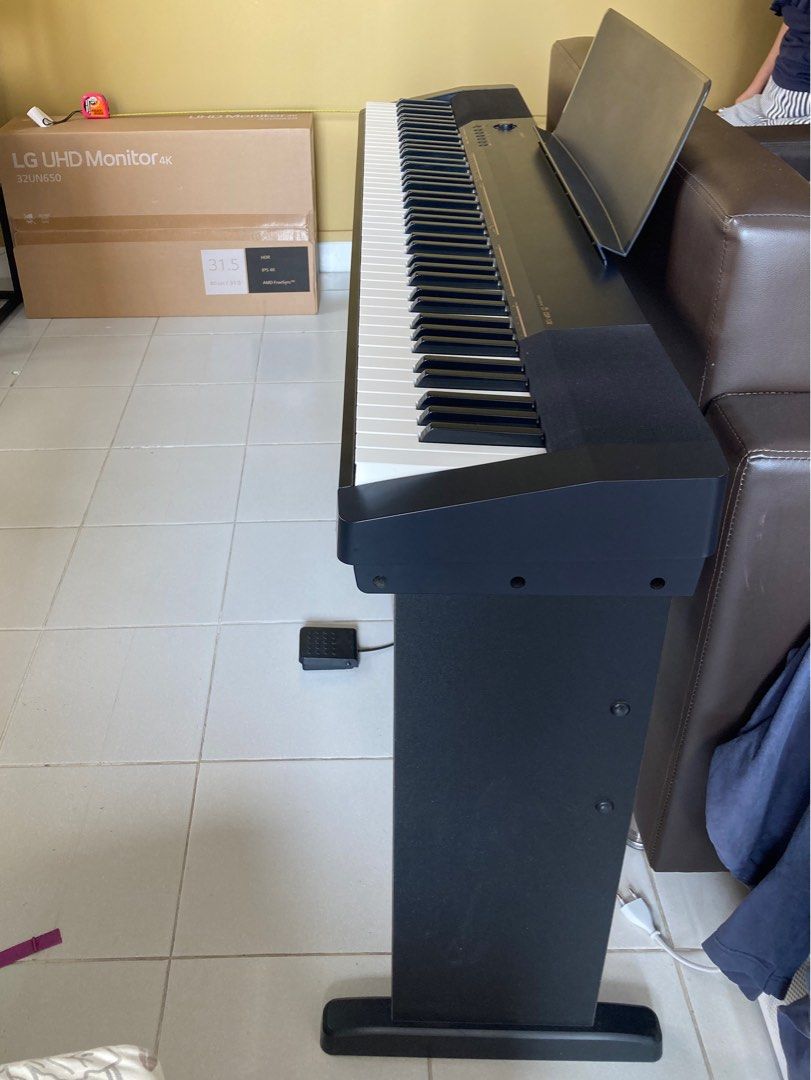 CDP-130 Casio 88-key Electronic Piano, Fully weighted, Hobbies & Toys ...
