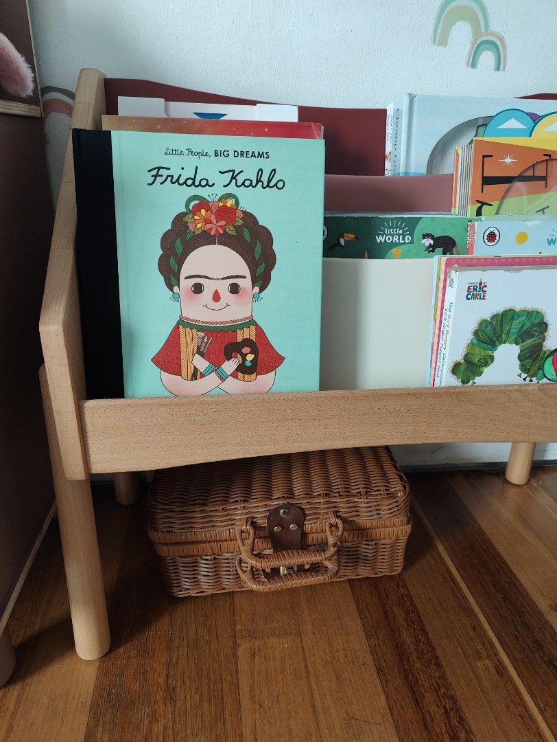 Children's story Book Shelf Rack (solid wood) etage rack, Babies & Kids ...