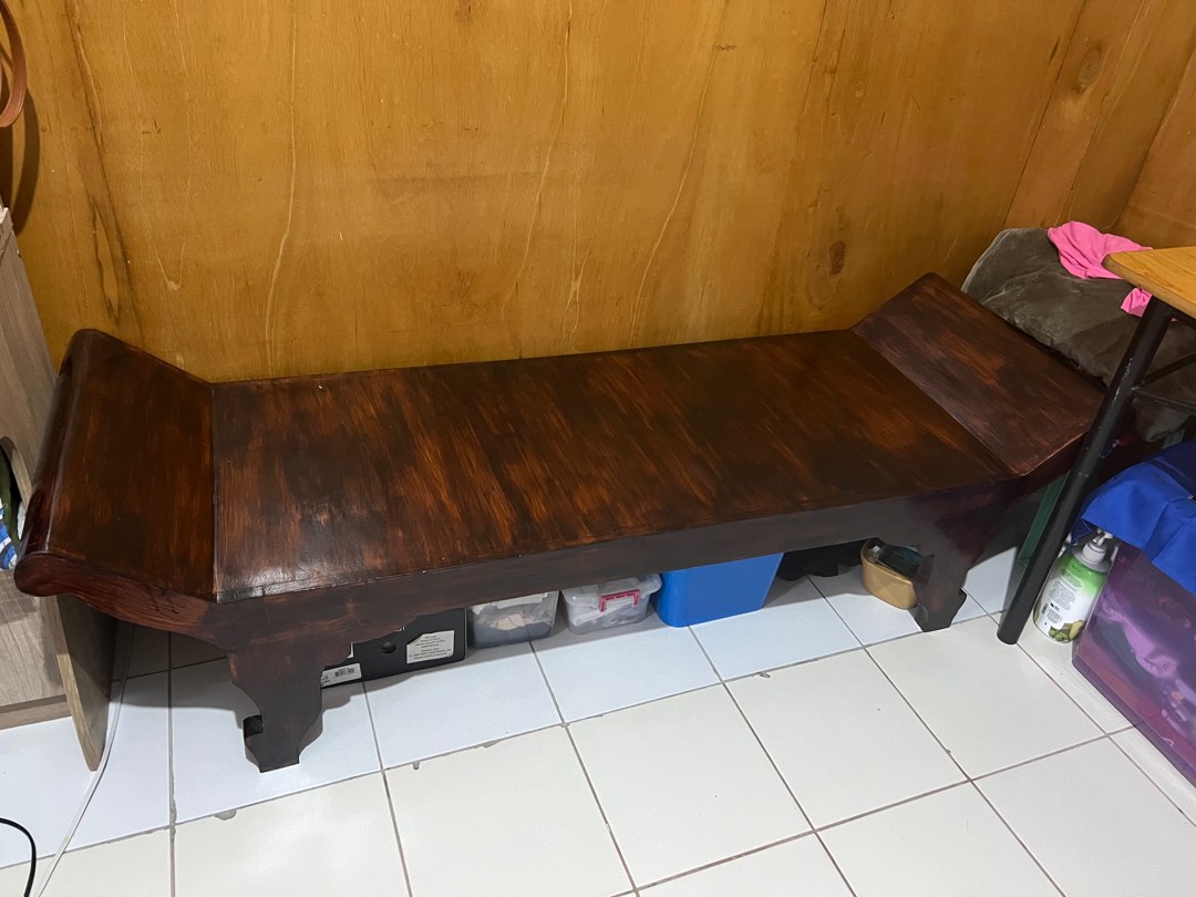 Cleopatra chair, Furniture & Home Living, Furniture, Chairs on Carousell