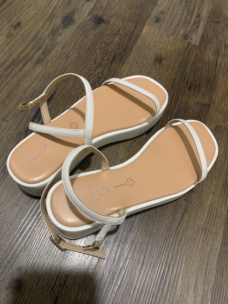CLN Sandal, Women's Fashion, Footwear, Flats & Sandals on Carousell