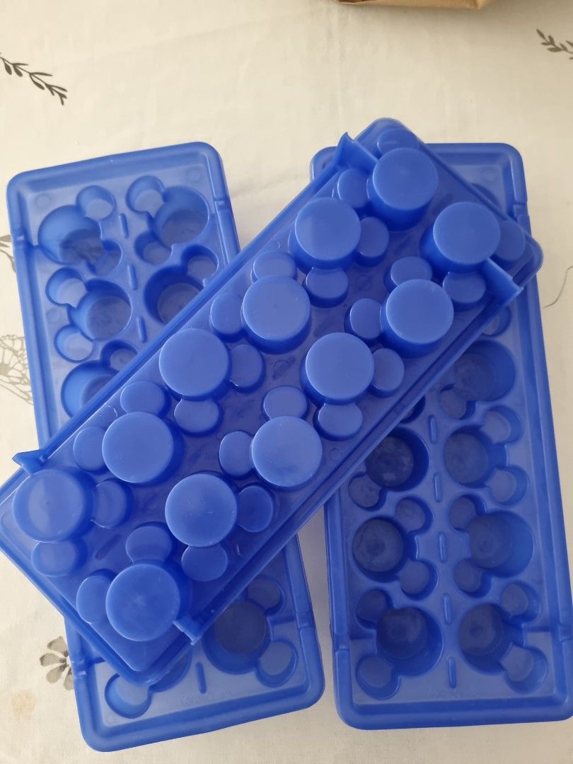 Disney Mickey Ice Cube Tray, Furniture & Home Living, Kitchenware ...