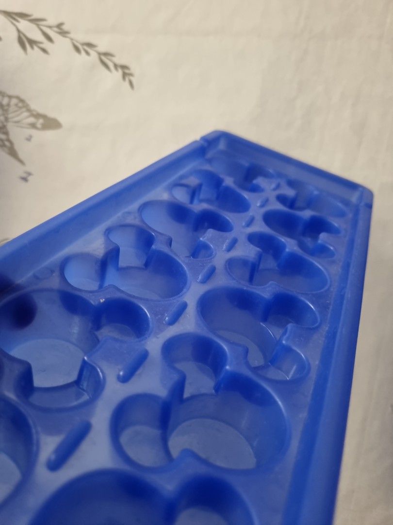 Disney Mickey Ice Cube Tray, Furniture & Home Living, Kitchenware ...