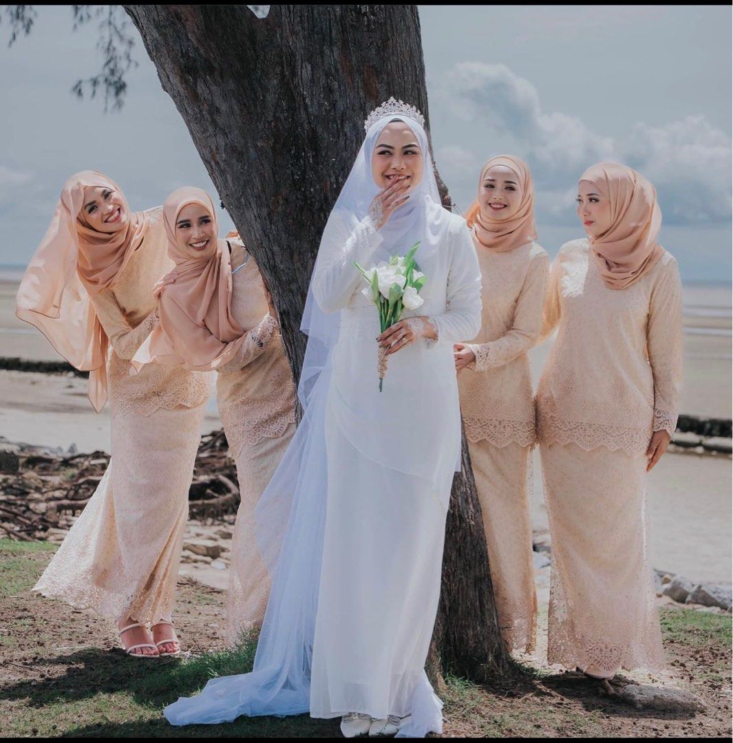 Dress Nikah by Prima Valet, Women's Fashion, Muslimah Fashion, Dresses ...